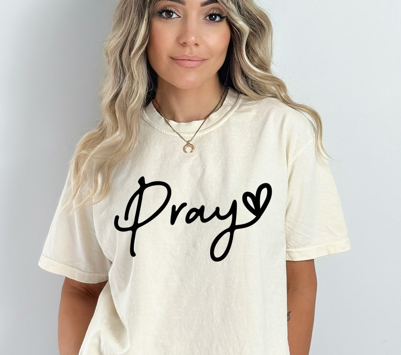 Orar SVG PNG Orar con corazón svg Oración svg Cristiano - Etsy México