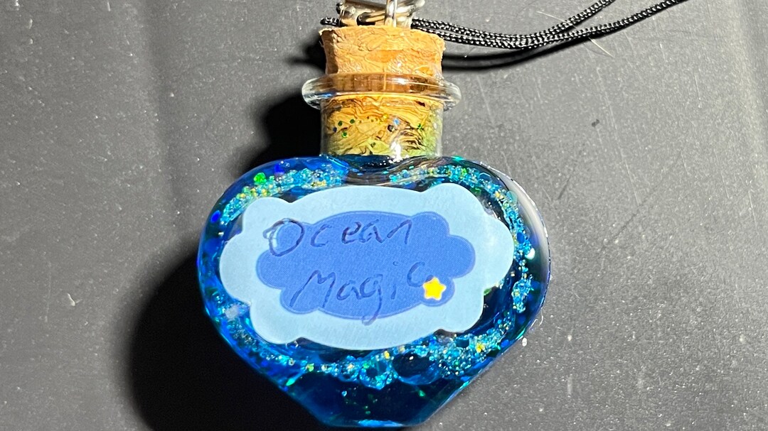 Ocean Magic Keychain - Etsy