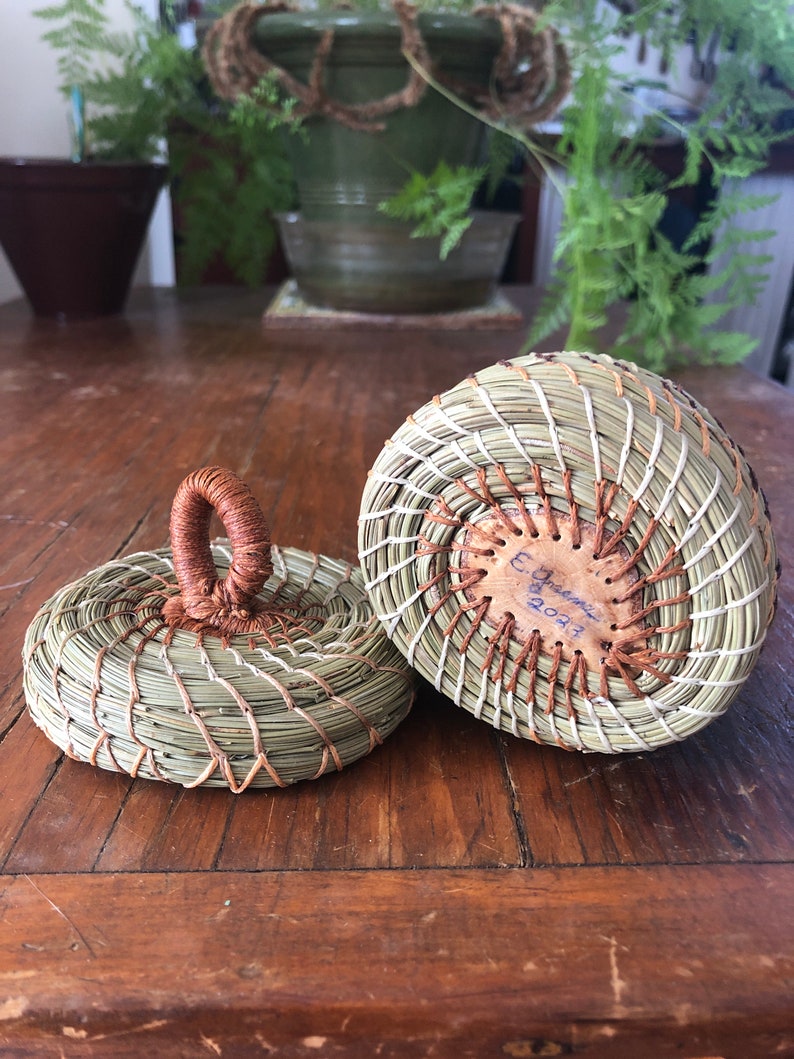 Pine Needle Basket - Etsy