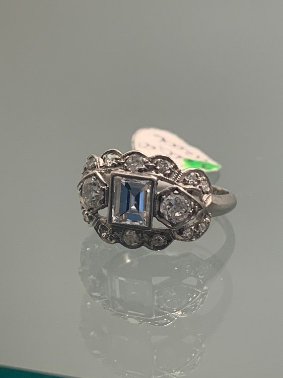 Platinum Vintage 1920’s “Queen Anne” Diamond Ring - Gem