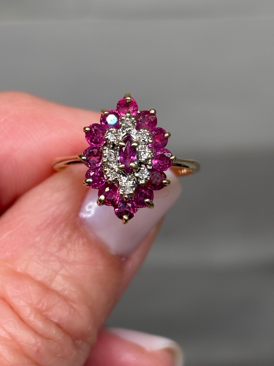 Vintage Ruby & Diamond Ring - Etsy