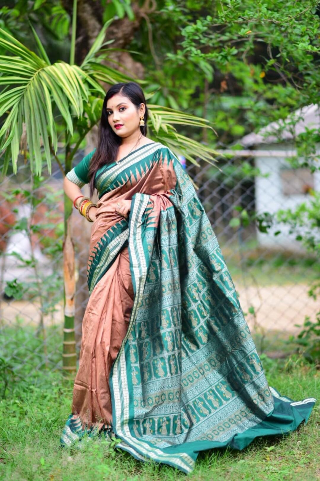 Women's Chandan Colour Multicolour Odisha Sambalpuri Silk Handloom ...