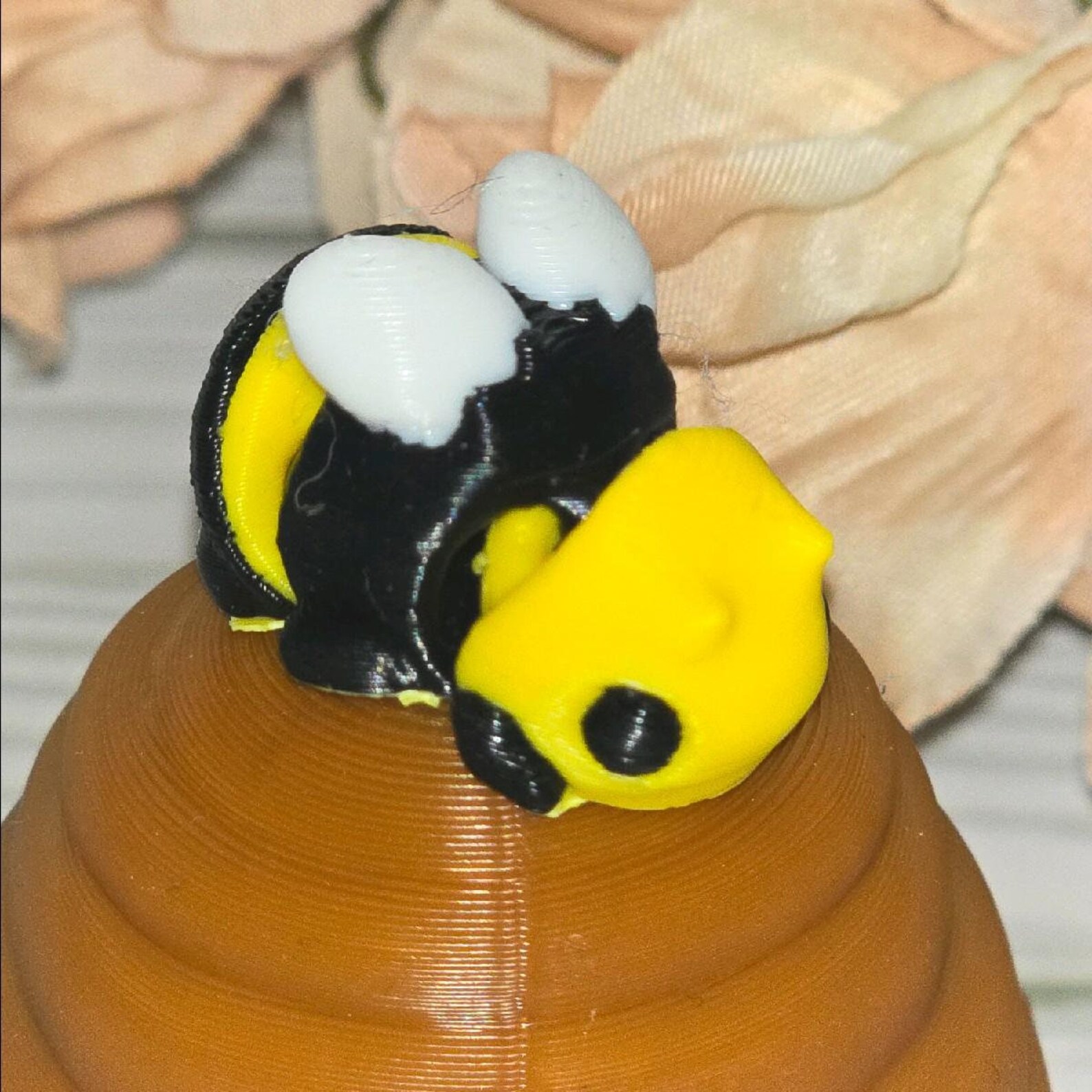 Articulated Beehive Fidget A Whimsical Collectible for Bee Enthusiasts ...