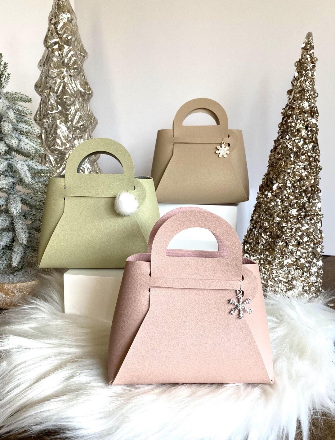 Festive Faux Leather Gift Card Holder - Eco-friendly Secret Santa Bag ...