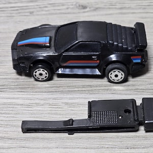 1986 Matchbox Pontiac Firebird Camarao Burnin' Key Car W/ HTF Key 1/64 ...