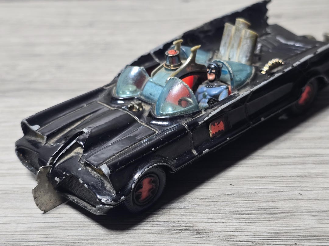 1966 Corgi Batman Batmobile First Edition Bat Hub Wheels for Parts or ...