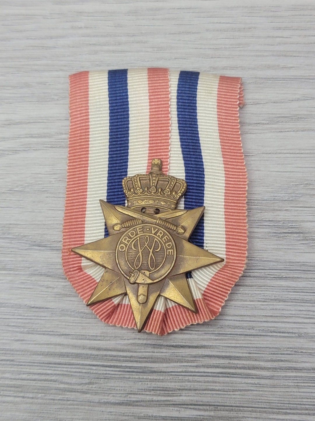 WWII WW2 Netherlands Cross of the Order of Peace Medal Indonesia Dutch ...