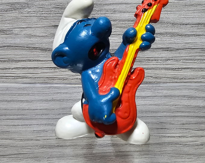 1977 Smurfs Guitar Smurf Rock N Roll Figure PVC Figurine Schleich Peyo ...