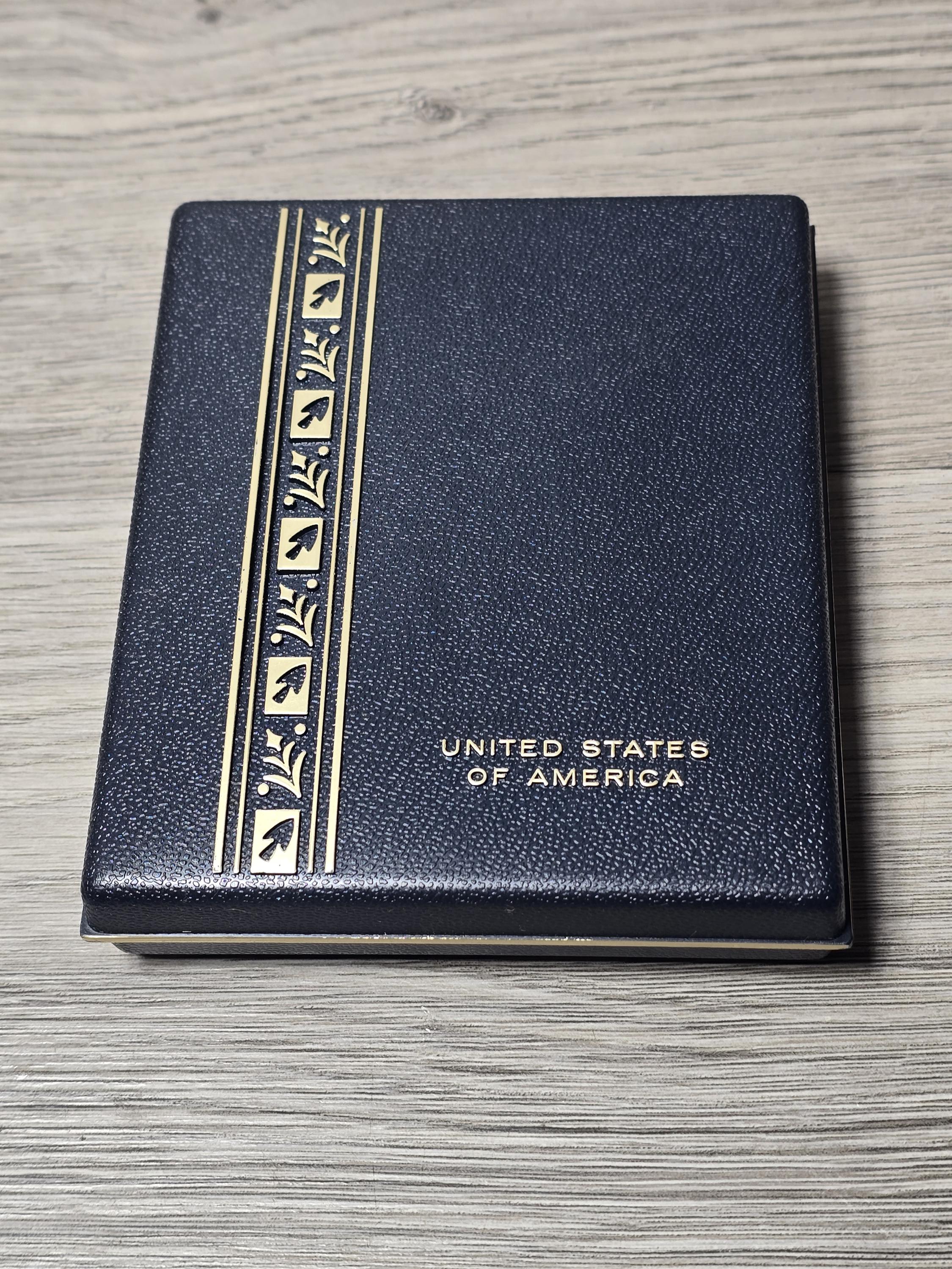 US Army Military Commendation Medal Set With Case – Complete Ribbon ...