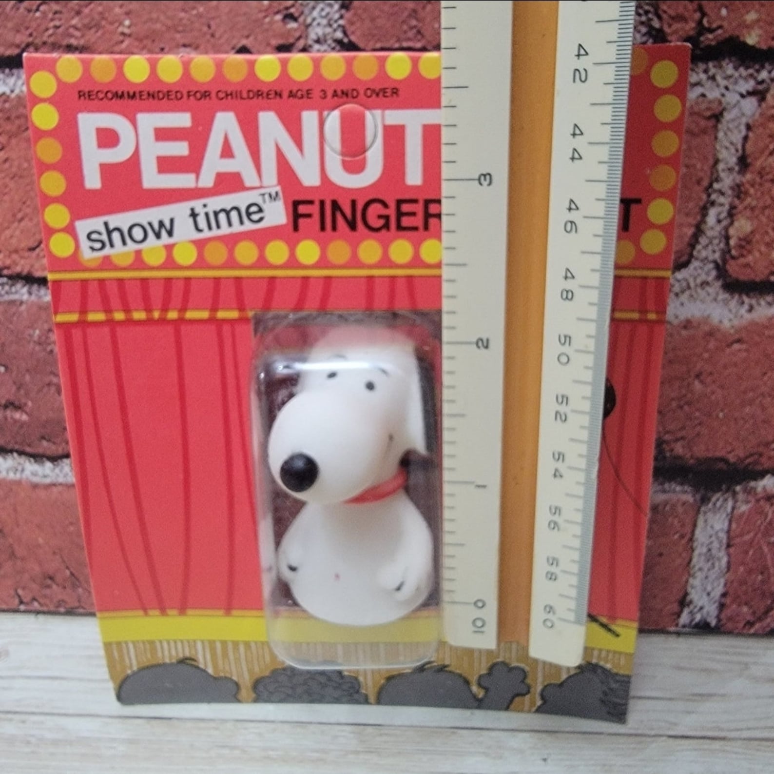 1966 Peanuts Snoopy Ideal Show Time Finger Puppet Carded NOS - Etsy