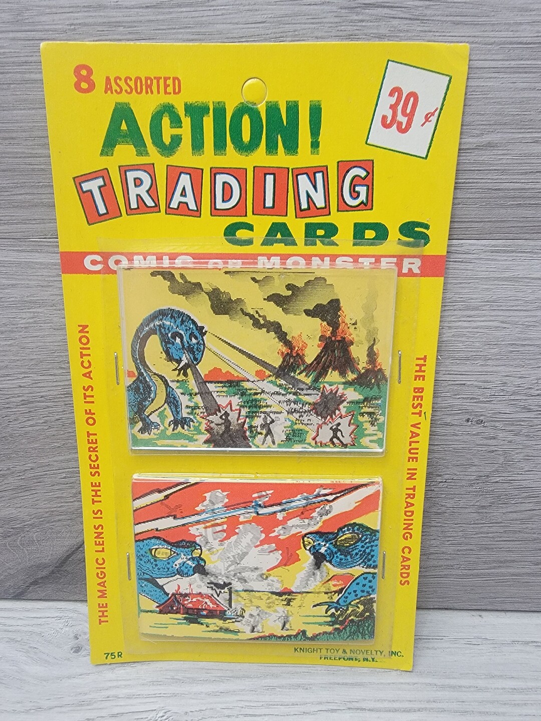1963 Comic and Monster Magic Action Trading Cards Rack Pack Unpunched ...