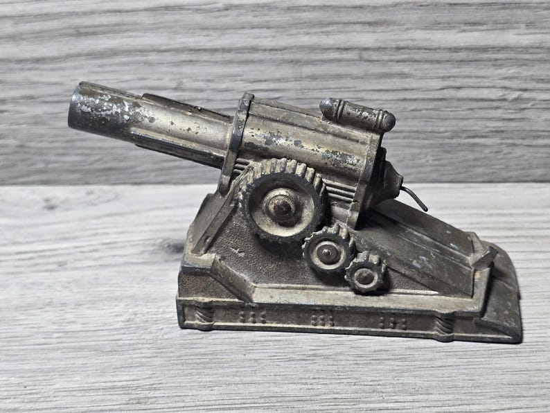 Vintage Spring Loaded Howitzer Cannon Die Cast Metal Toy Made in USA ...
