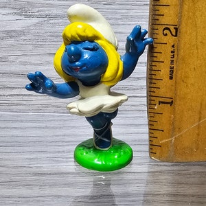 1978 Smurfs Smurfette Ballerina Dance Smurf Figure PVC Toy Peyo ...