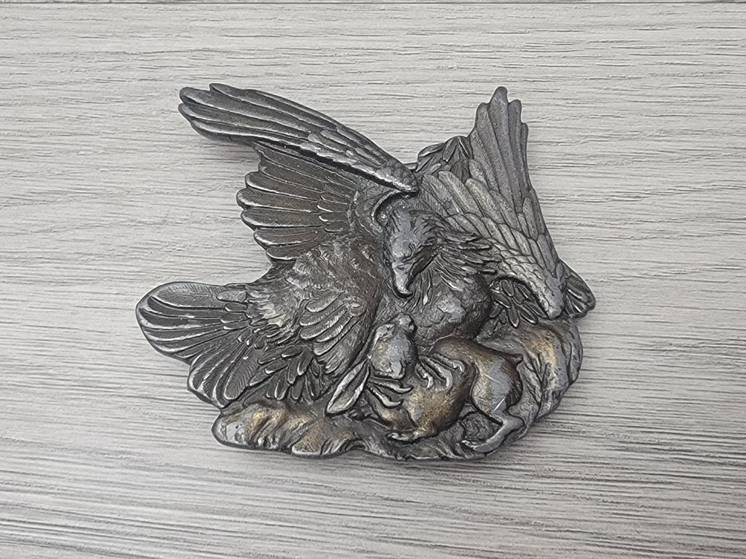 1974 Bergamot Brass Belt Buckle Eagle Hunting Rabbit - Etsy Canada