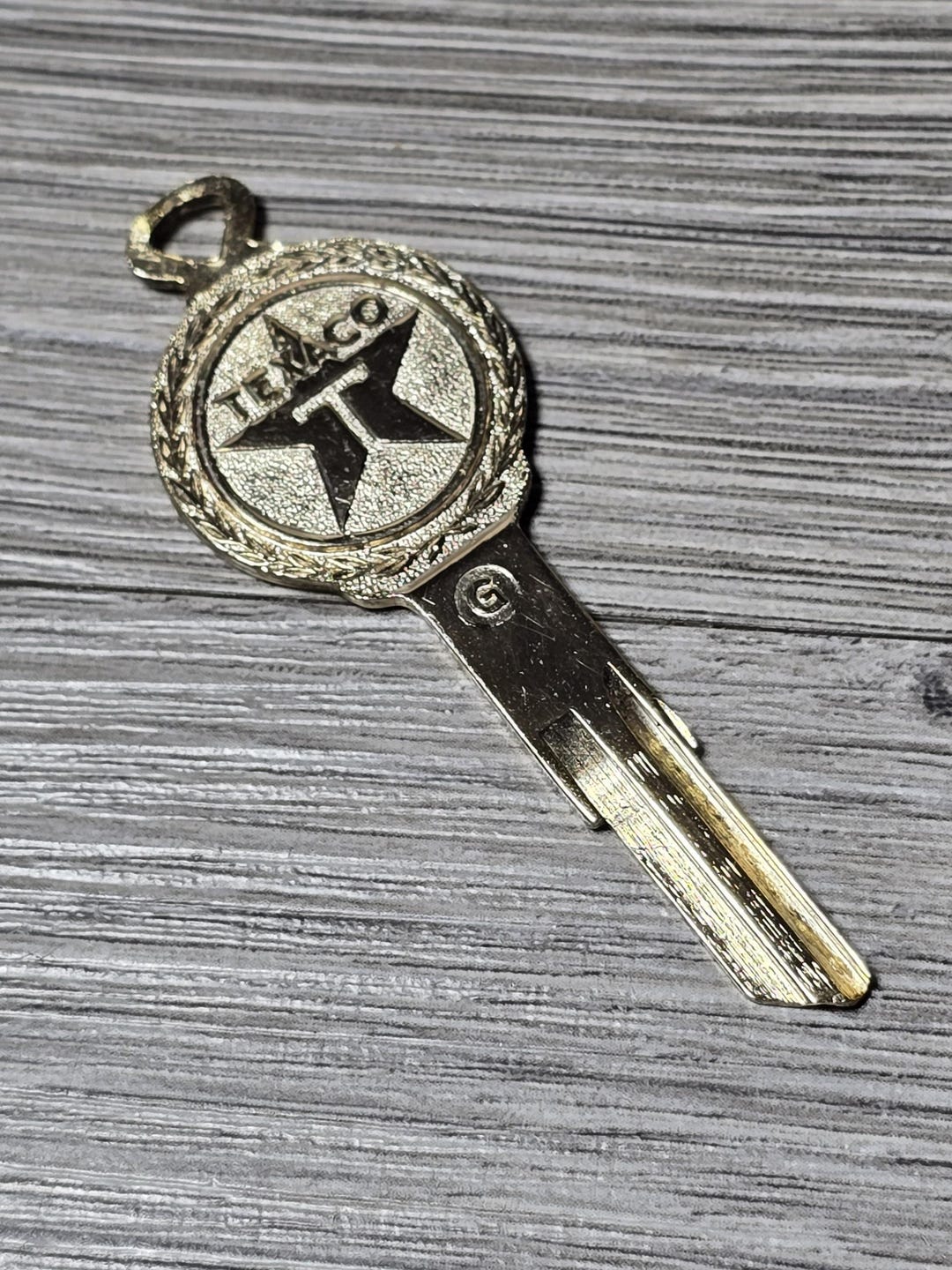1950s Vintage Texaco Style G Blank Uncut Gold Key Texaco Service ...