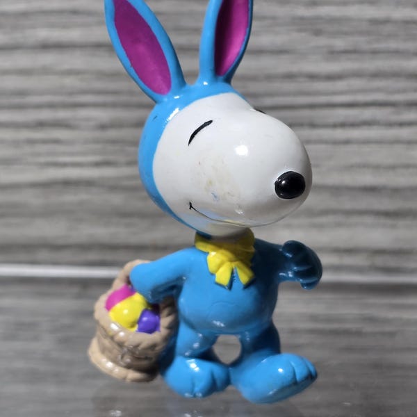 Snoopy Easter - Etsy