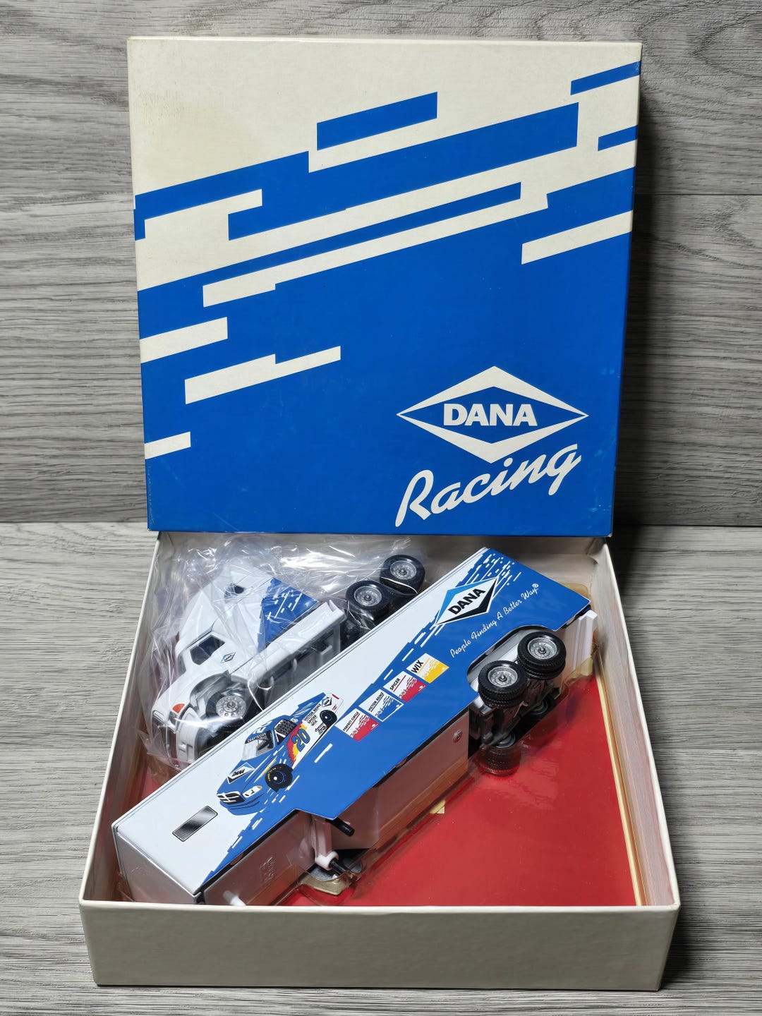 1996 Dana Race Hauler Winross Truck New in Box - Etsy