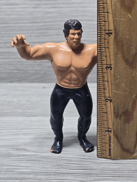 Ricky the dragon steamboat action figure store