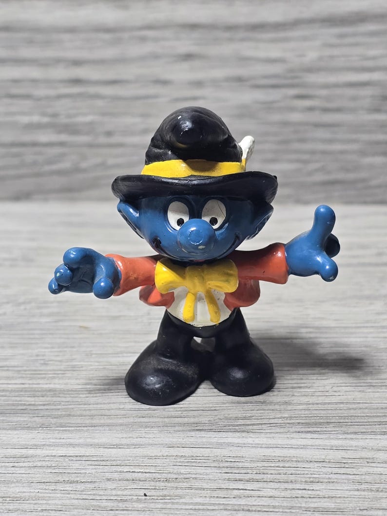 1981 Smurf PVC Figure Smurfs Photographer Schleich Peyo - Etsy