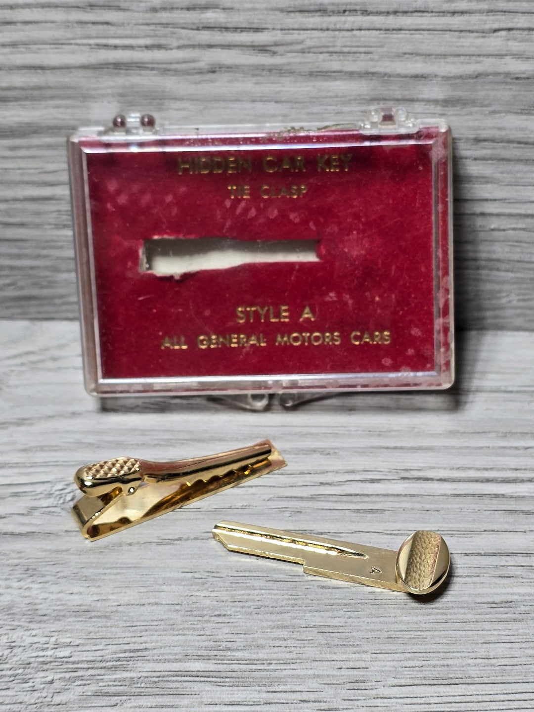 1960s GM Motor Co Tie Bar Clasp Car Advertising Dealer Hidden Car Key ...
