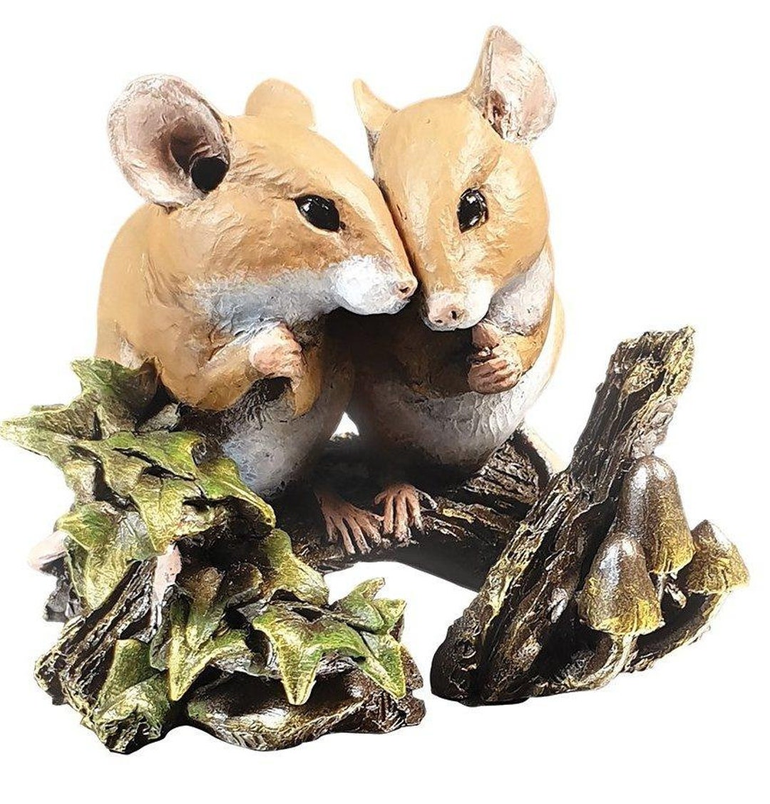 Woodland Couple Mice Bronze Figurine Michael Simpson - Etsy