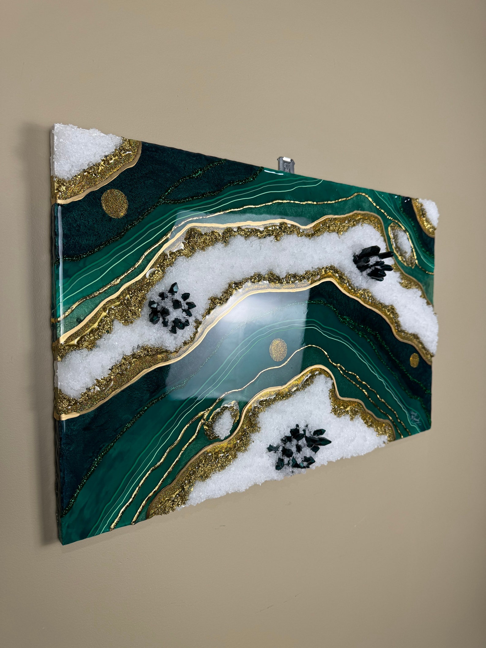 Green Resin Artwork With Handmade Druzy Texture and Gold - Etsy