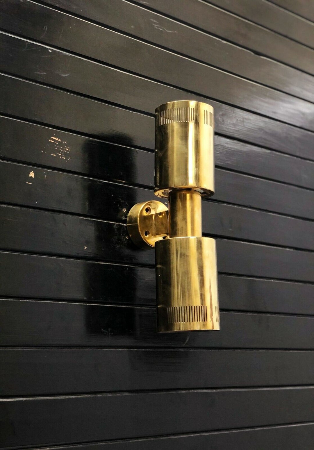 Authentic Old Solid Brass Wall Hanging Bulkhead Mount Lamp Light ...