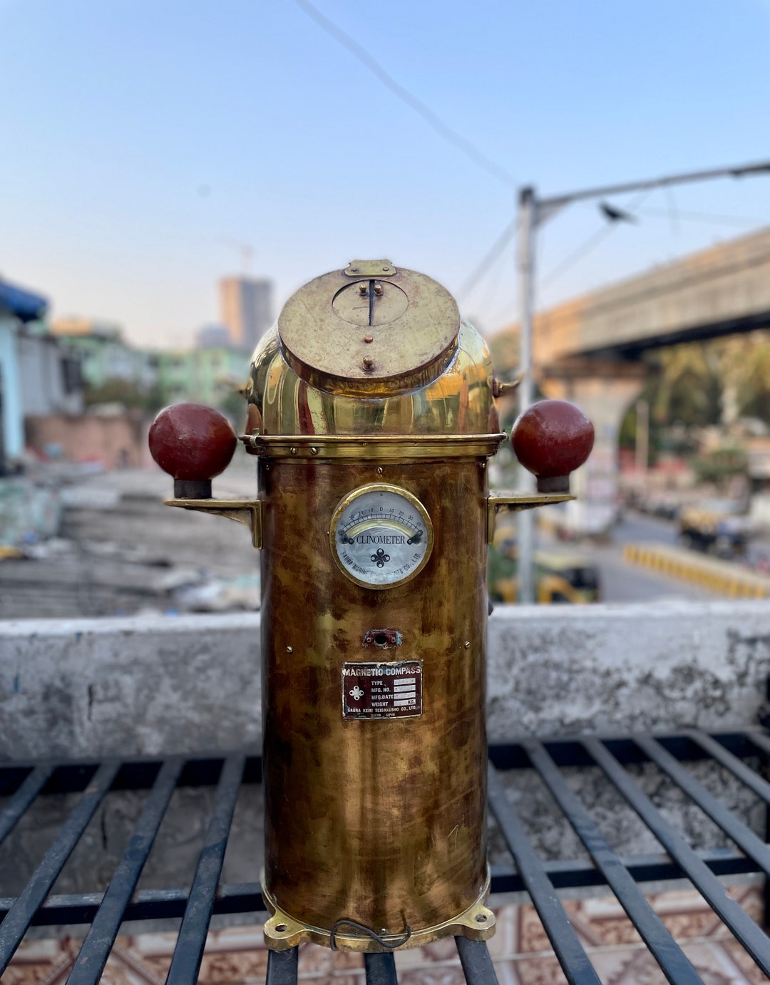 Marine Antique Industrial Saura Keiki Seisakusho Brass Magnetic Boat ...