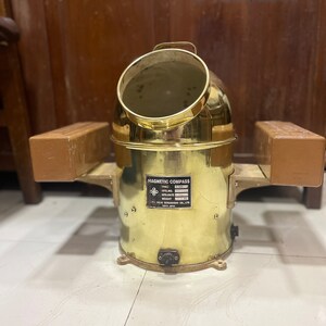 Original Saura Keiki Seisakusho Magnetic Binnacle Brass Compass ...