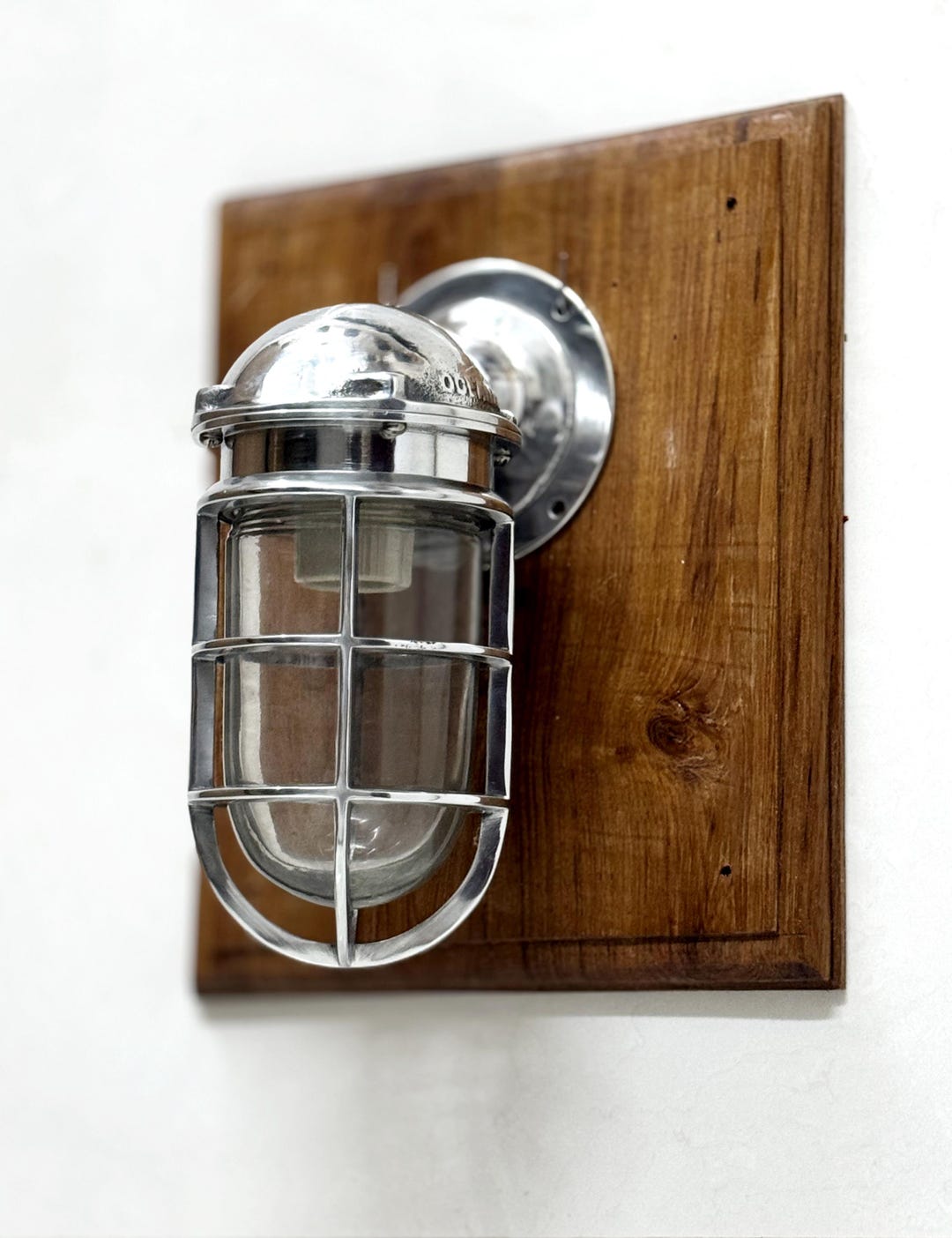 Nautical Marine Aluminum Wall Sconce | Oceanic Bulkhead Light Fixture ...