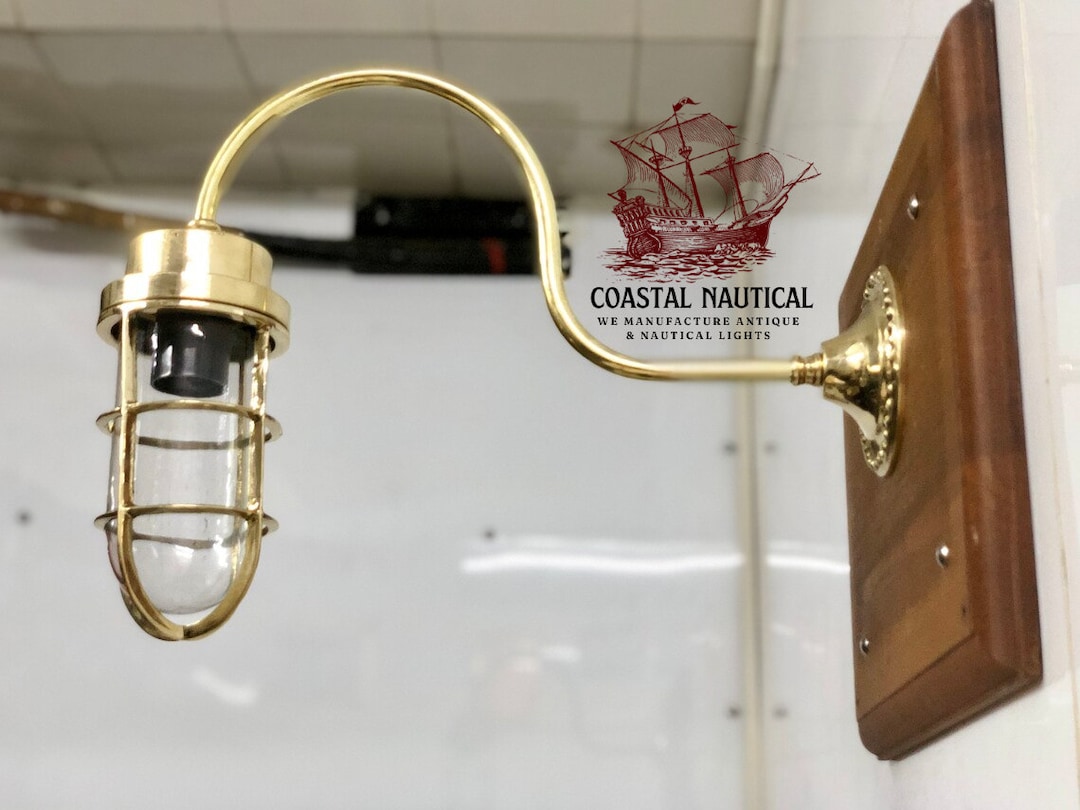 Nautical Arched Antique Bulkhead Wall Decoration Light - Vintage ...