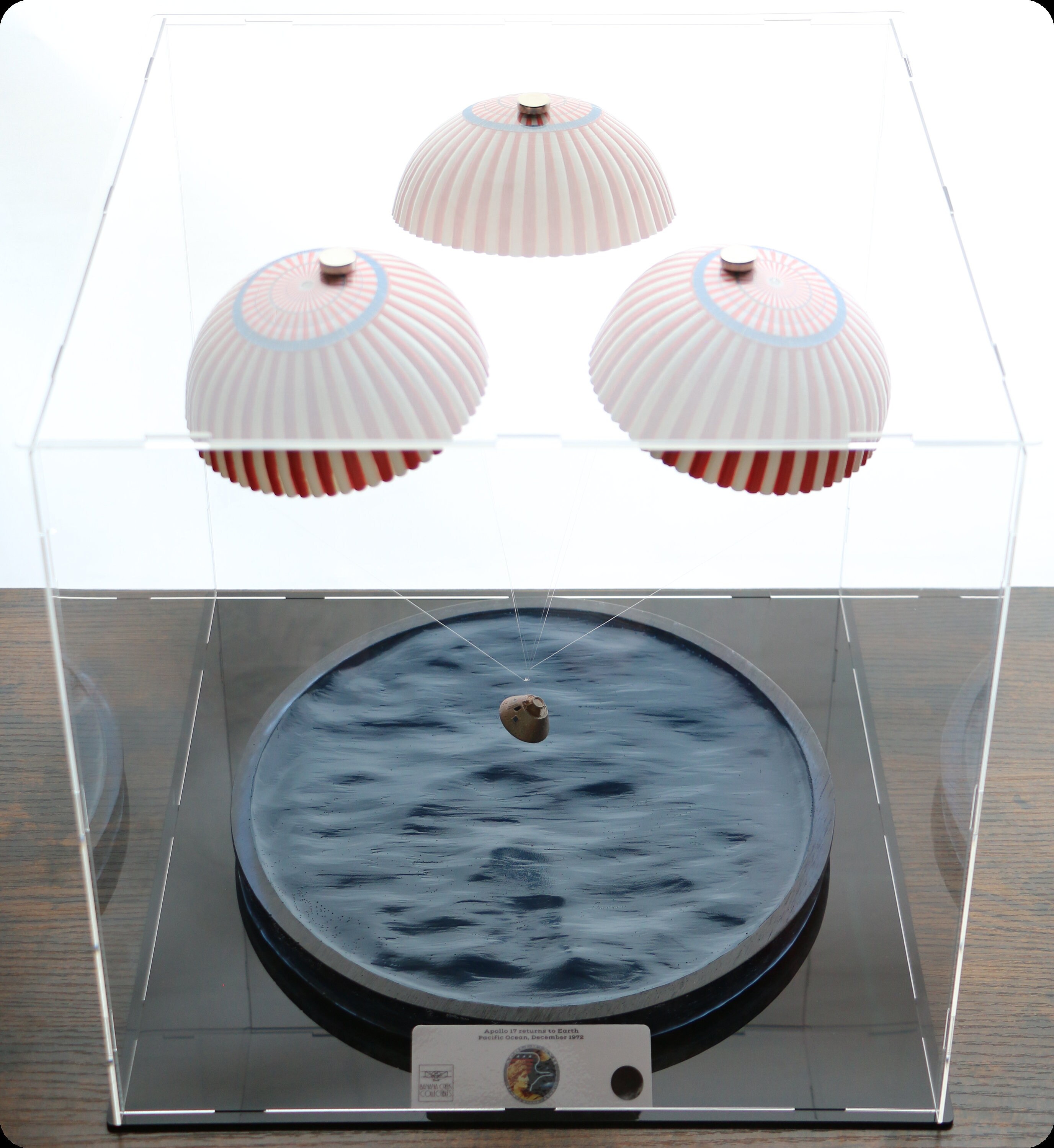 NASA Apollo 17 Returns to Earth. A 1:144 Scale Model Diorama ...