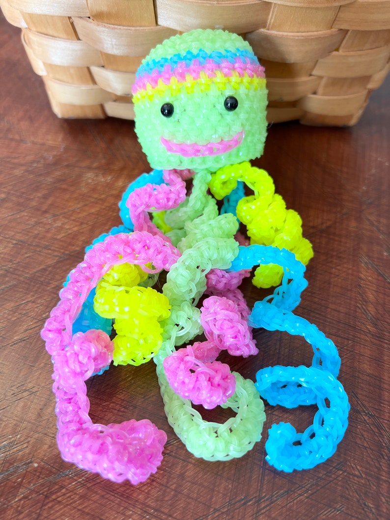 Jellyfish (large) Glow-in-the-dark - Rainbow Loom, Loomigurumi - Etsy