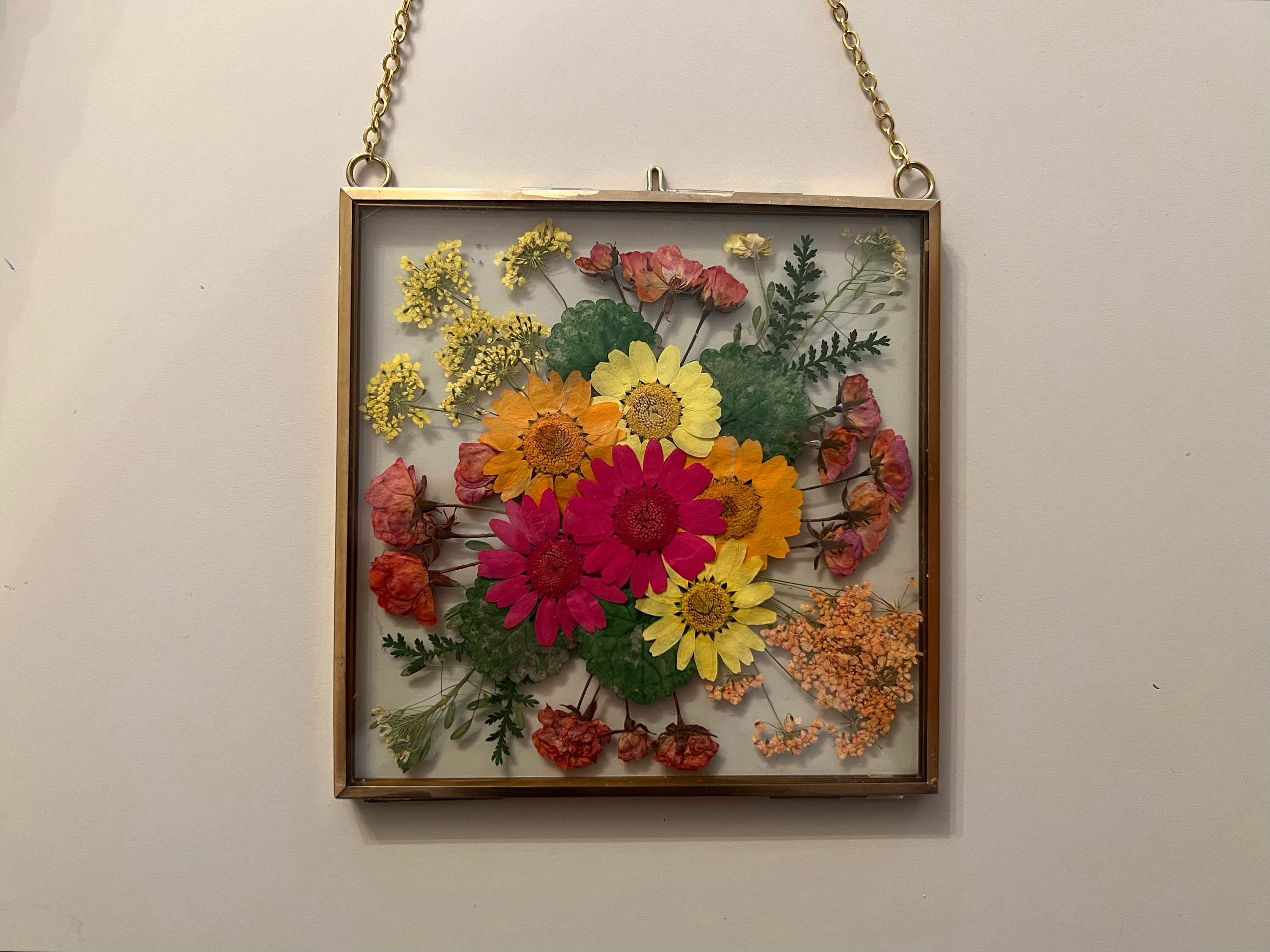 Pressed Flower Art, Pressed Flower Frame, Pressed Flowers, Botanical ...