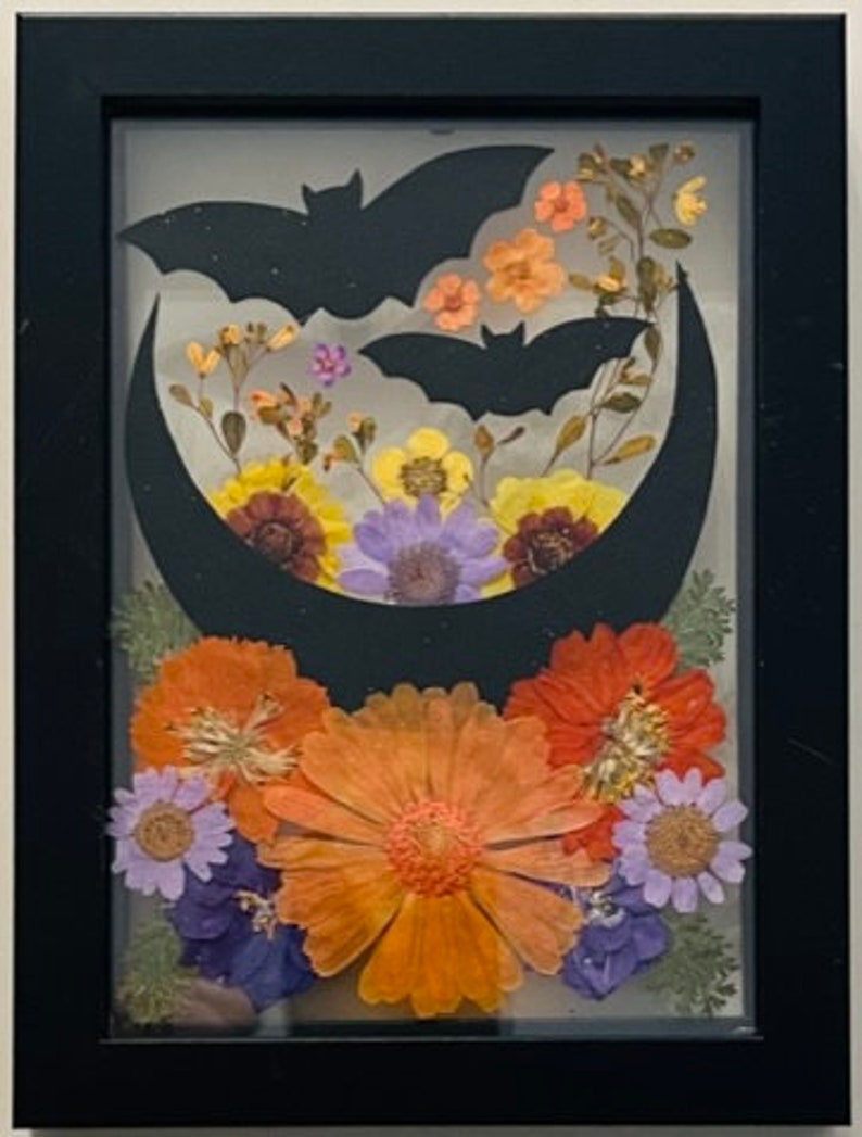 Pressed Flower Art With Moon and Bats, 5x7" Black Sawtooth Frame - Etsy