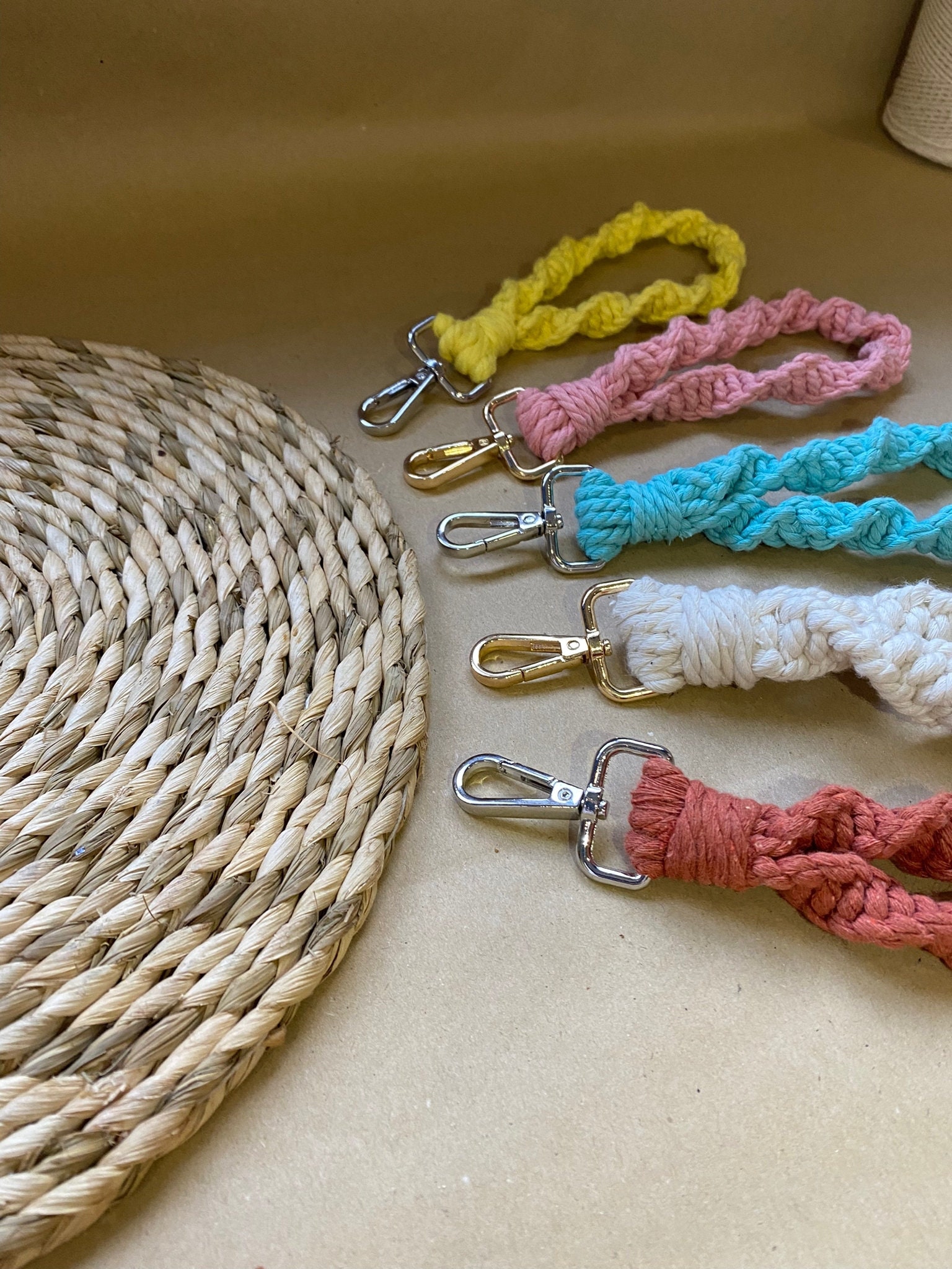 Spiral Macramé Keyring Spiral Macrame Wristlet Keychain - Etsy
