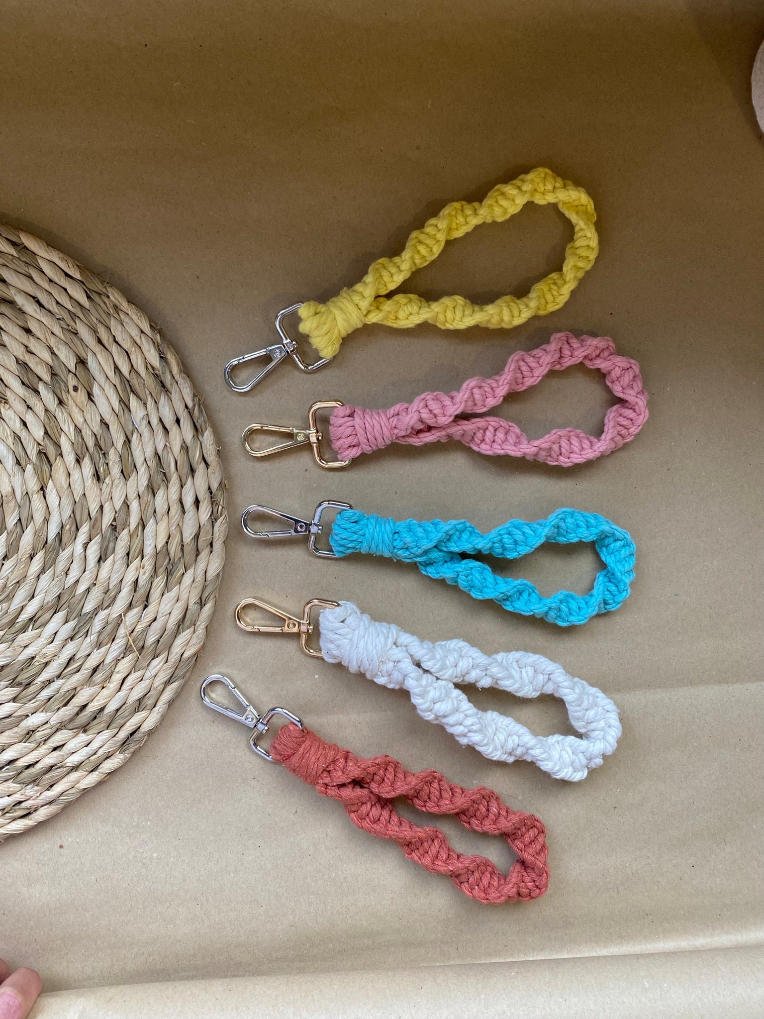 Spiral Macramé Keyring Spiral Macrame Wristlet Keychain - Etsy