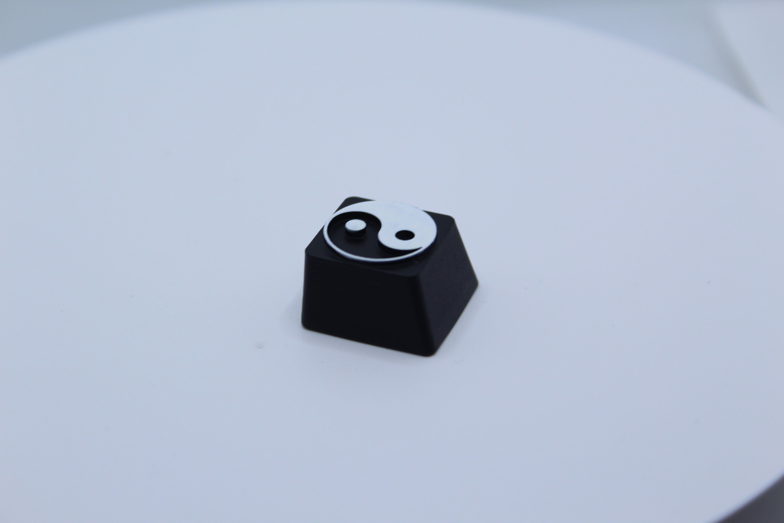 Custom Artisan Keycap Yin Yang Balance - Etsy
