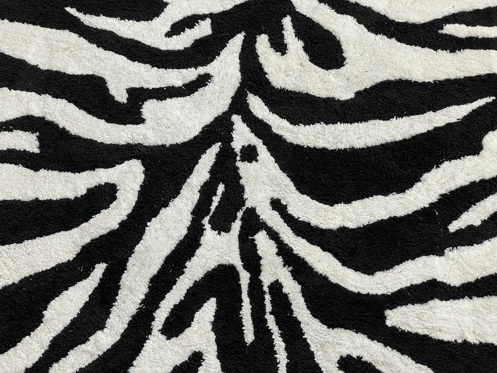 Black and White Modern Shaggy Zebra Print Plush Rug, Handmade, Shaggy ...
