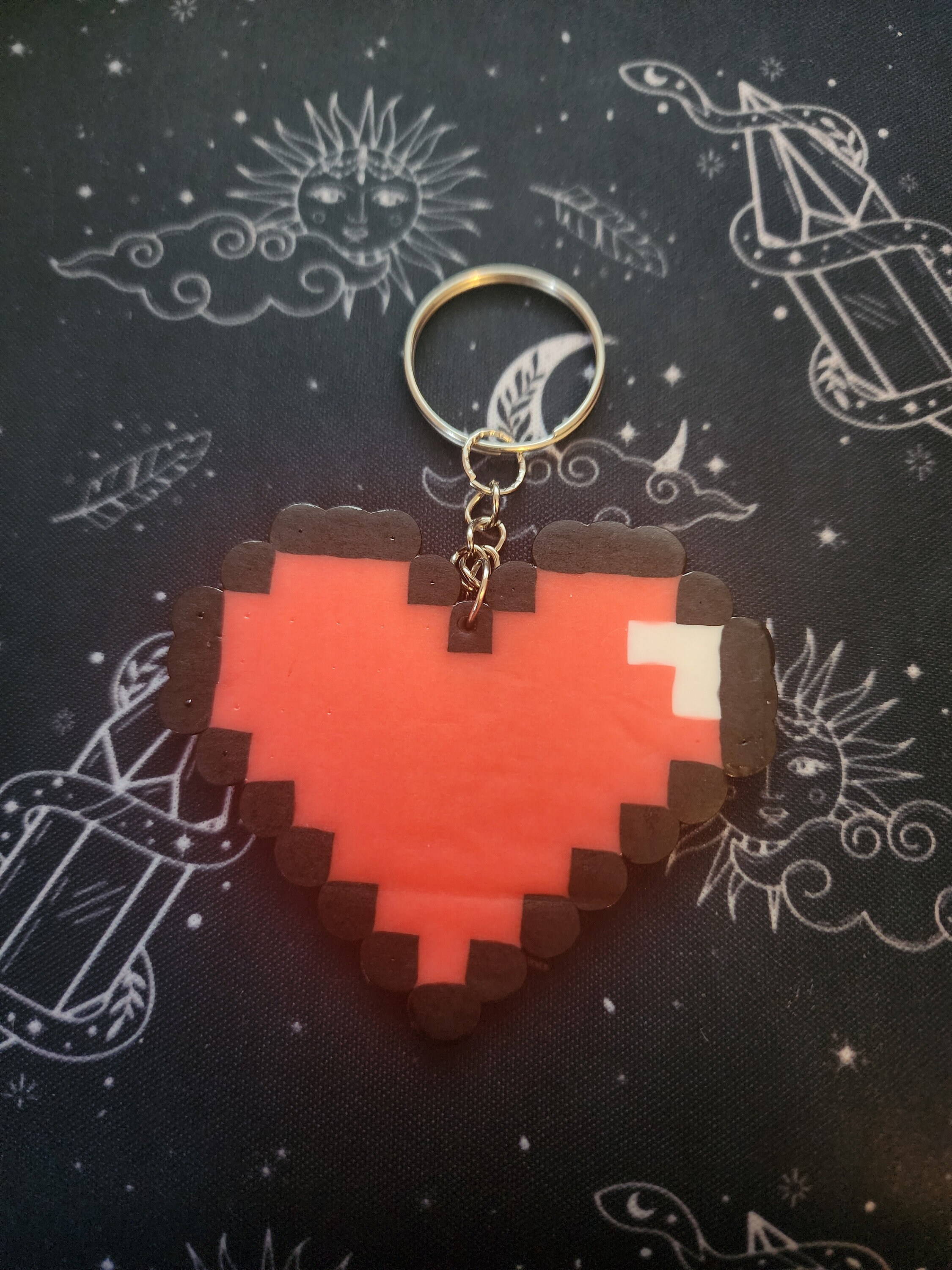 8 Bit Heart Perler Bead Keychains - Etsy