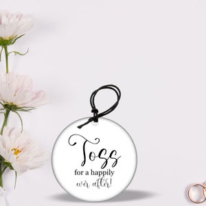 Toss Me Wedding Printable Tags, Wedding Day Digital Gifts Tags, Bridal ...