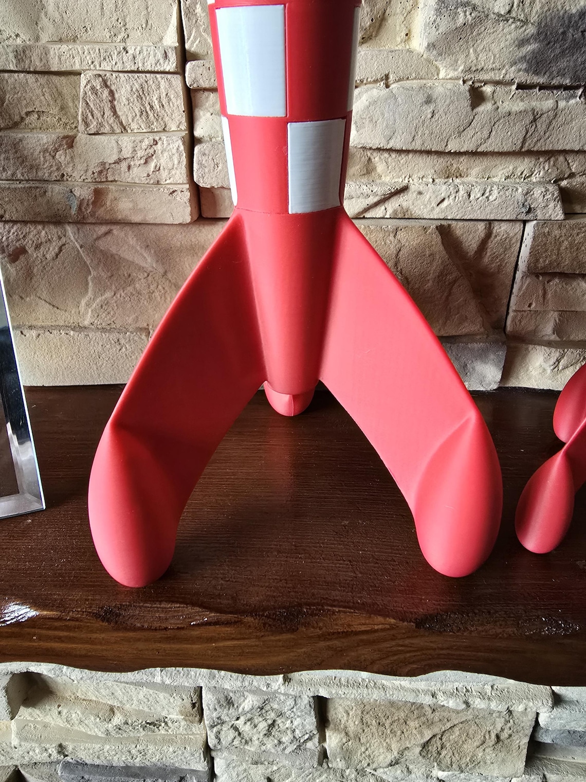 Tintin Moon Rocket Model – Destination Moon – Collectible Red & White ...