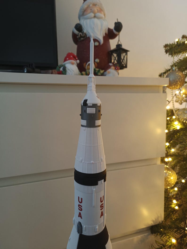 SATURN 5- SATURN V- APOLLO 11 Rocket Model - Scale 1/144 - Fully ...