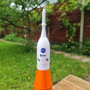 SLS Nasa Artemis 1 Rocket 1:144 Scale - Fully Assembled - Etsy