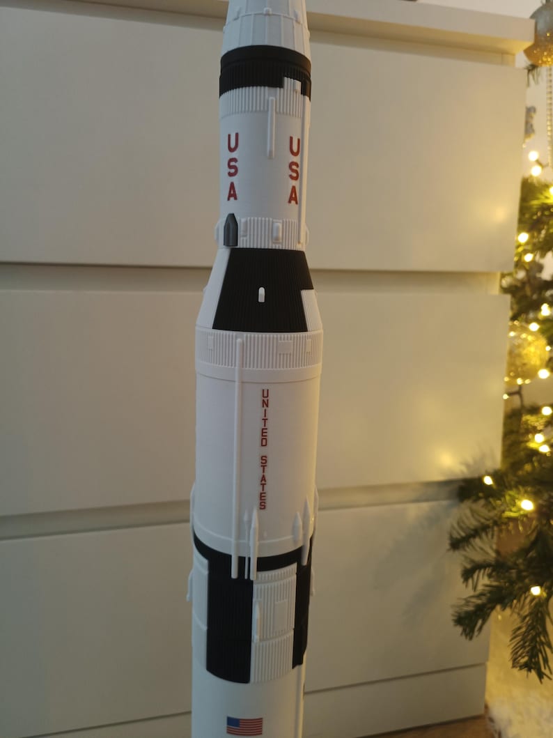 SATURN 5- SATURN V- APOLLO 11 Rocket Model - Scale 1/144 - Fully ...