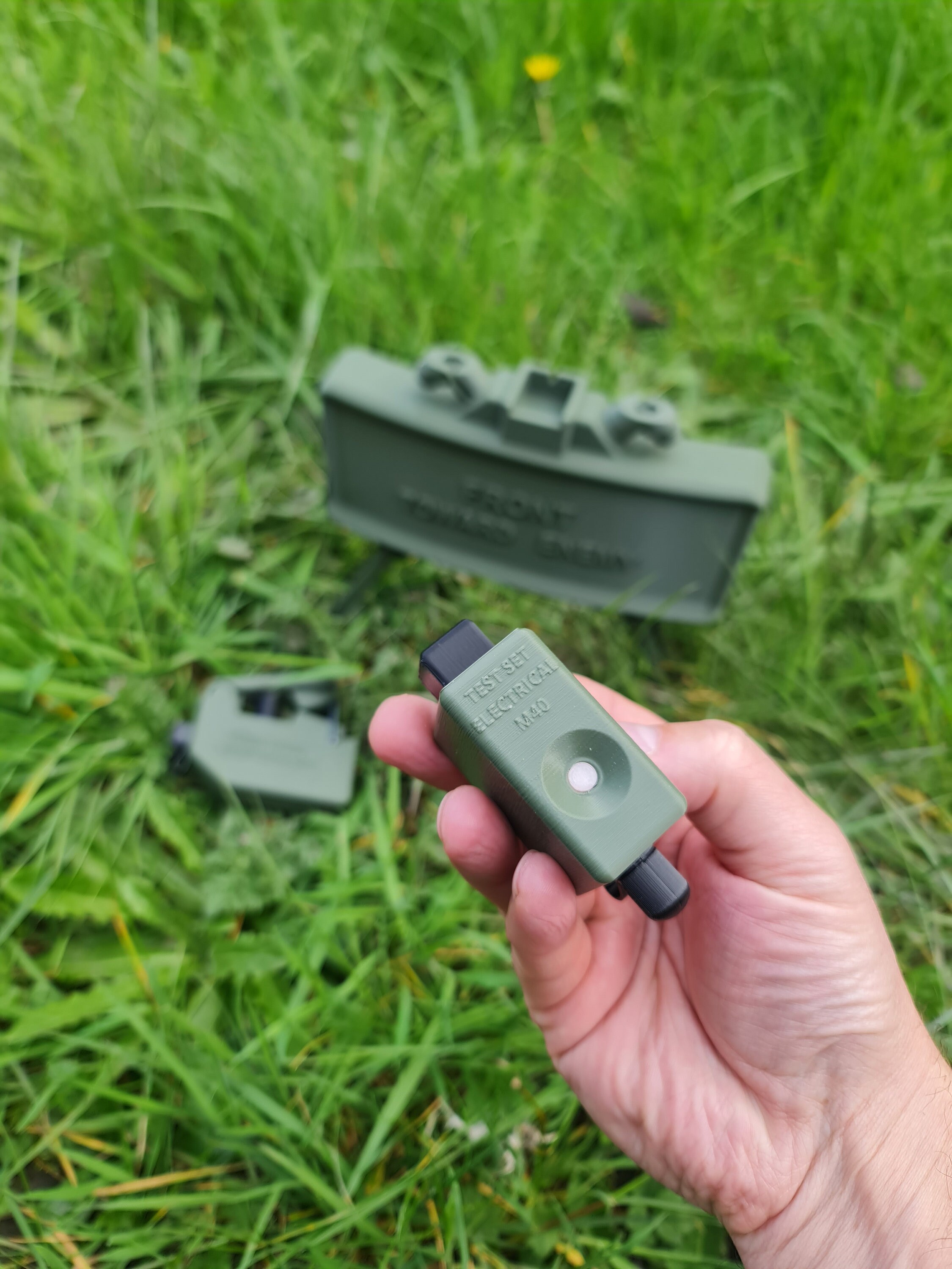 Claymore Mine M18A1 CLACKER M57 M40 Test Set Call of Duty Optional ...