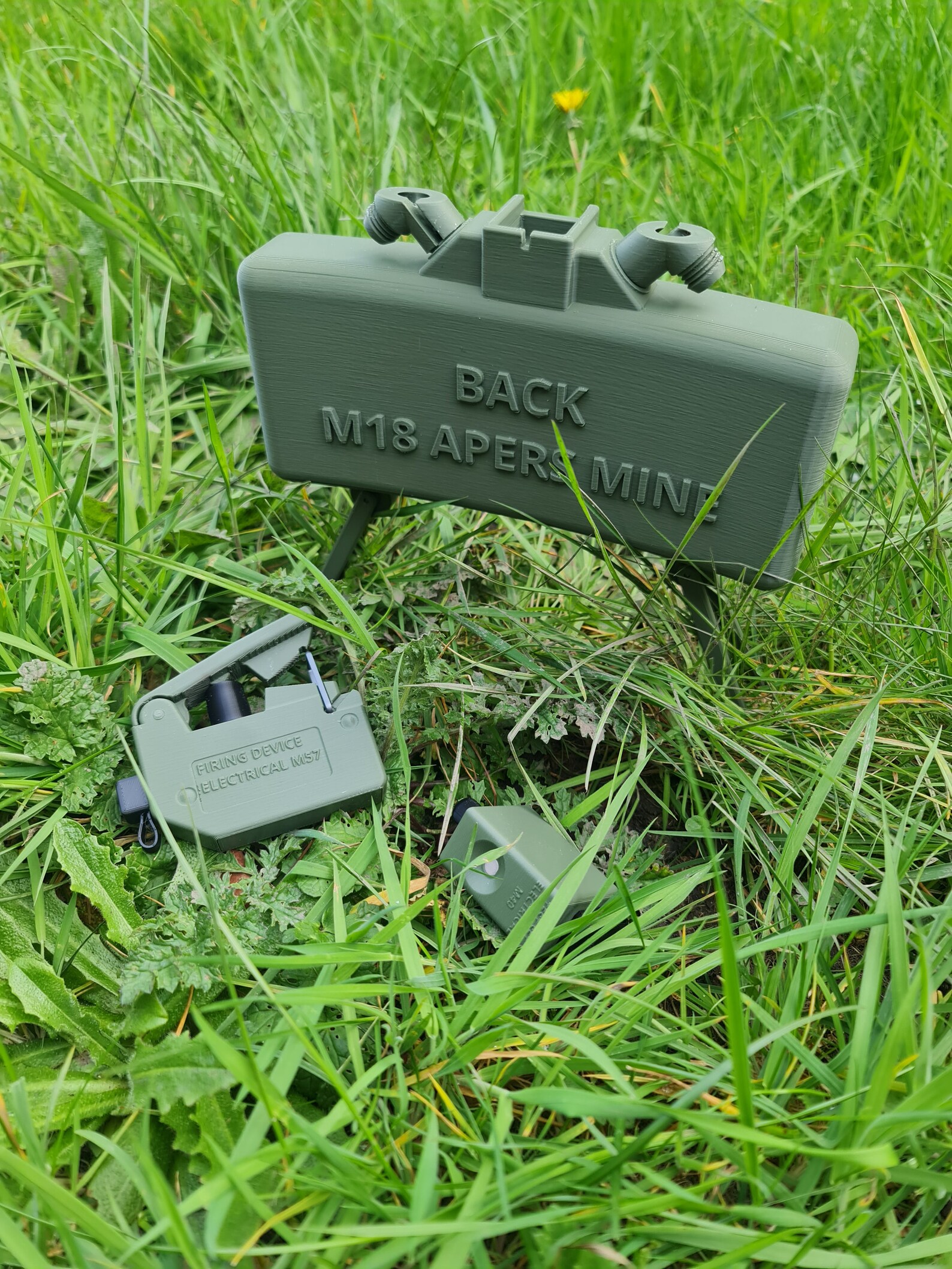 Claymore Mine M18A1 CLACKER M57 M40 Test Set Replicas 1:1 Scale Call of ...