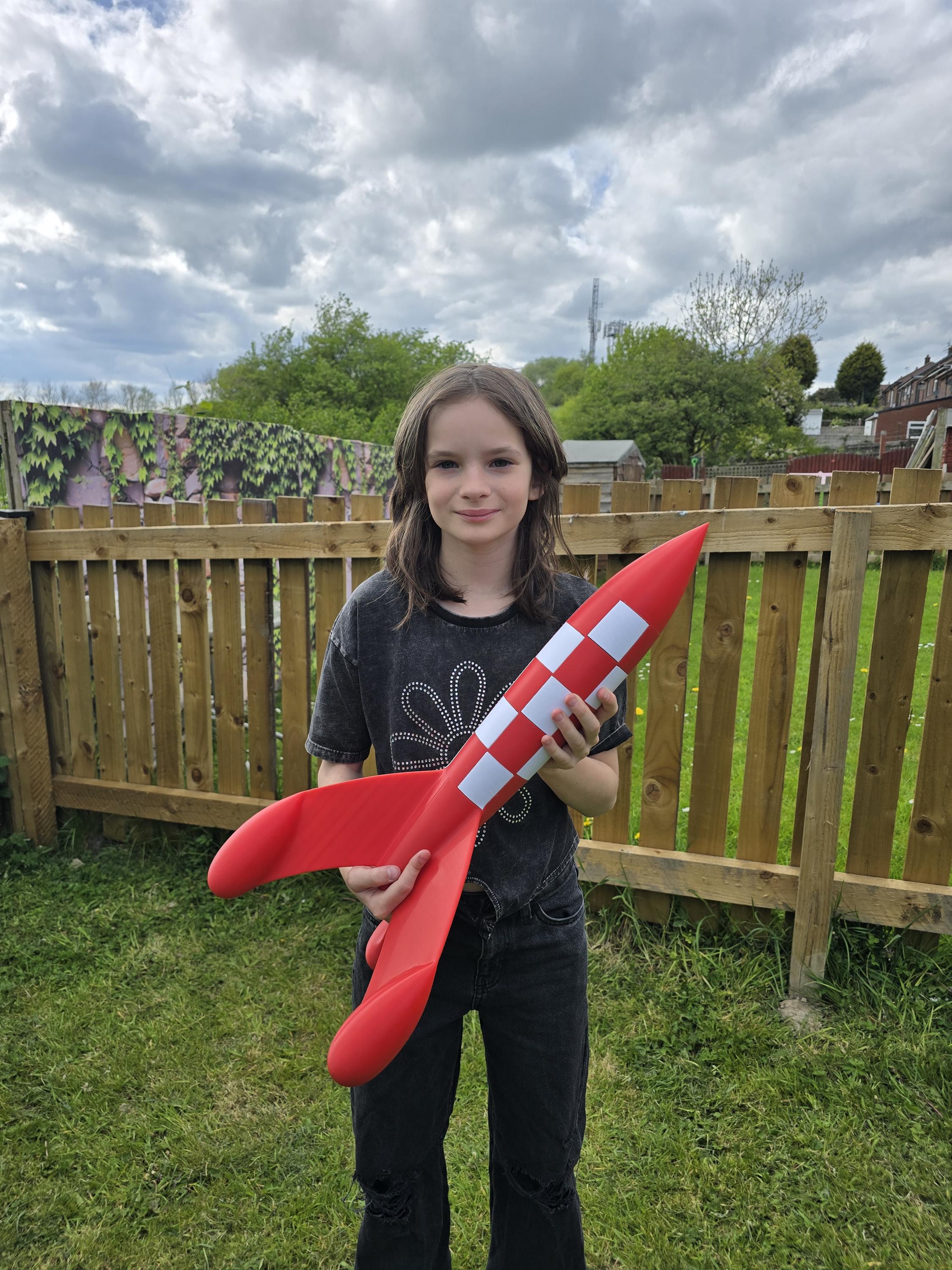 Tintin Moon Rocket Model – Destination Moon – Collectible Red & White ...