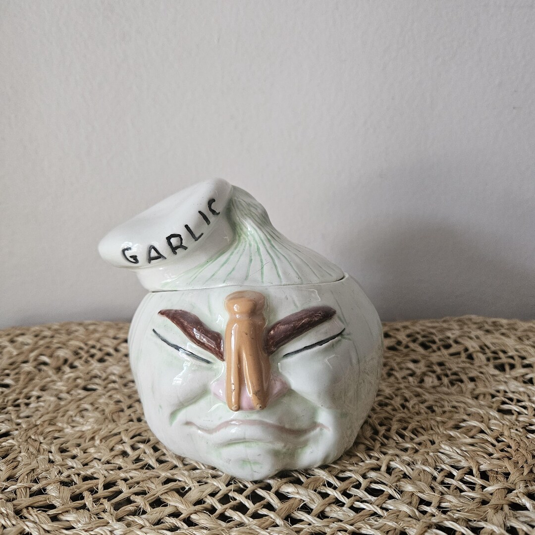 Vintage Ceramic Anthropomorphic Garlic Keeper Kitsch Kitchen Decor ...