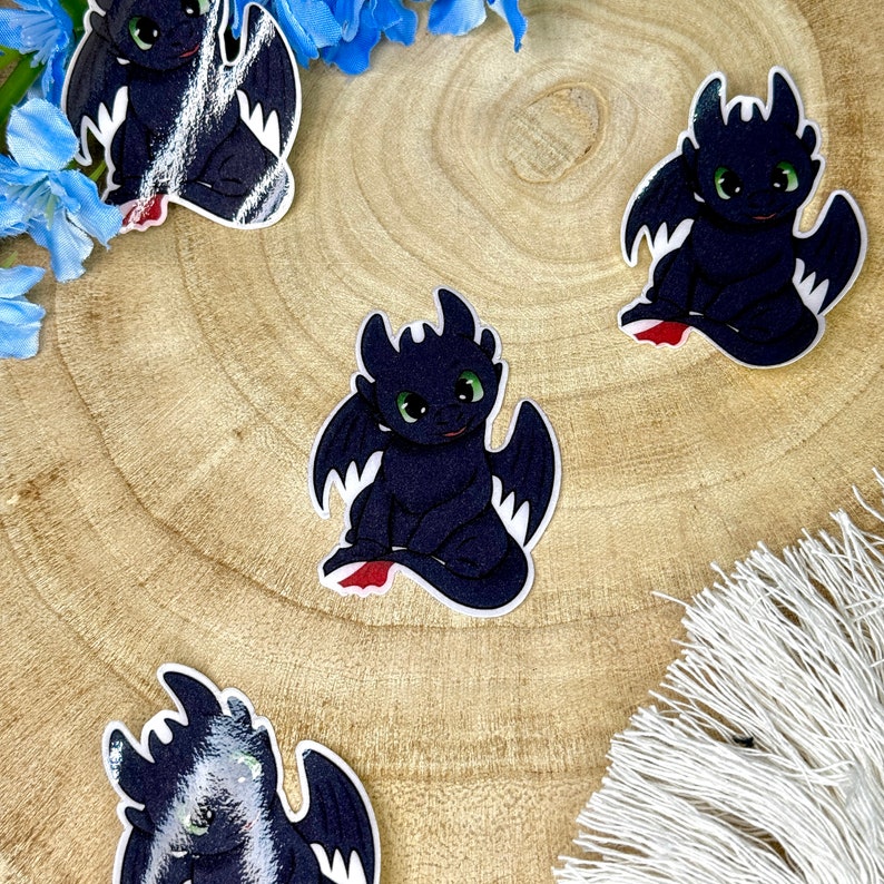 Sticker »toothless« | How to Train Your Dragon | Stickers | Holo ...